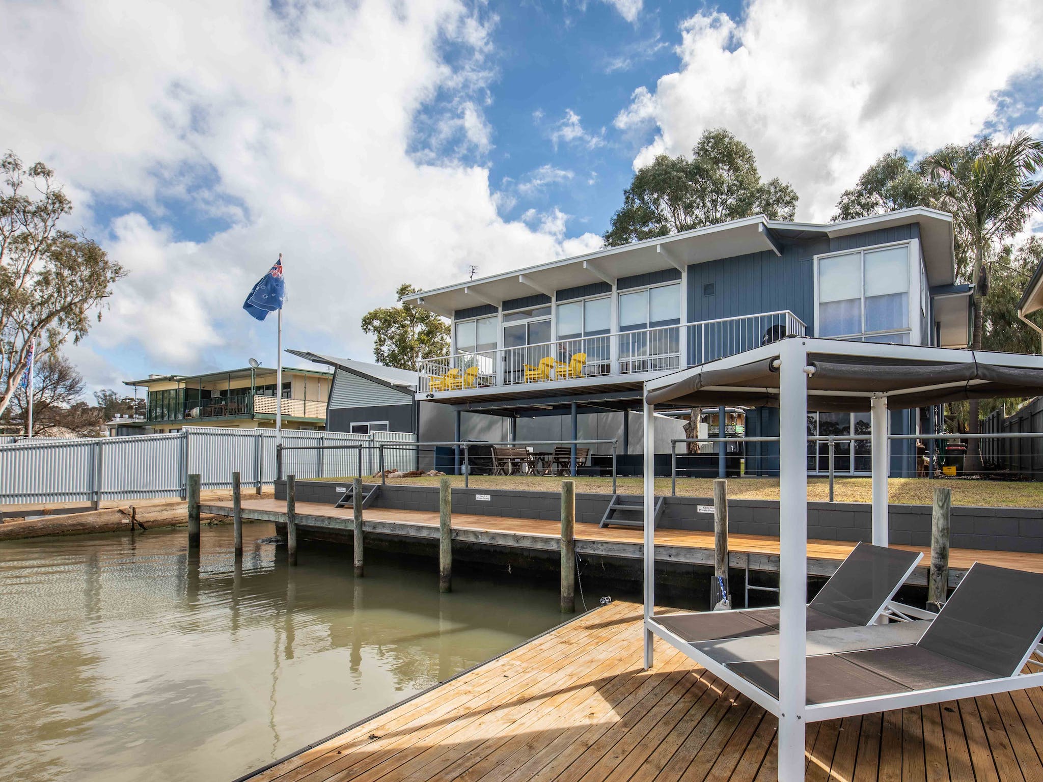 Where to Stay - Murray River Lakes and Coorong