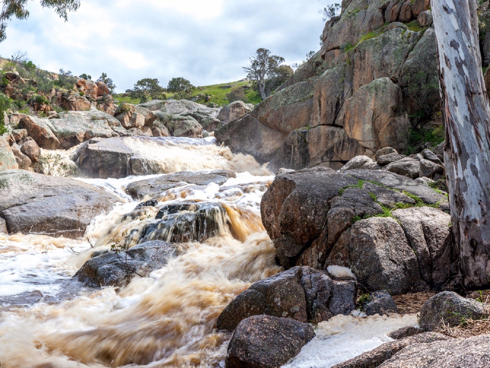 Mannum Waterfalls - Murray River Lakes and Coorong