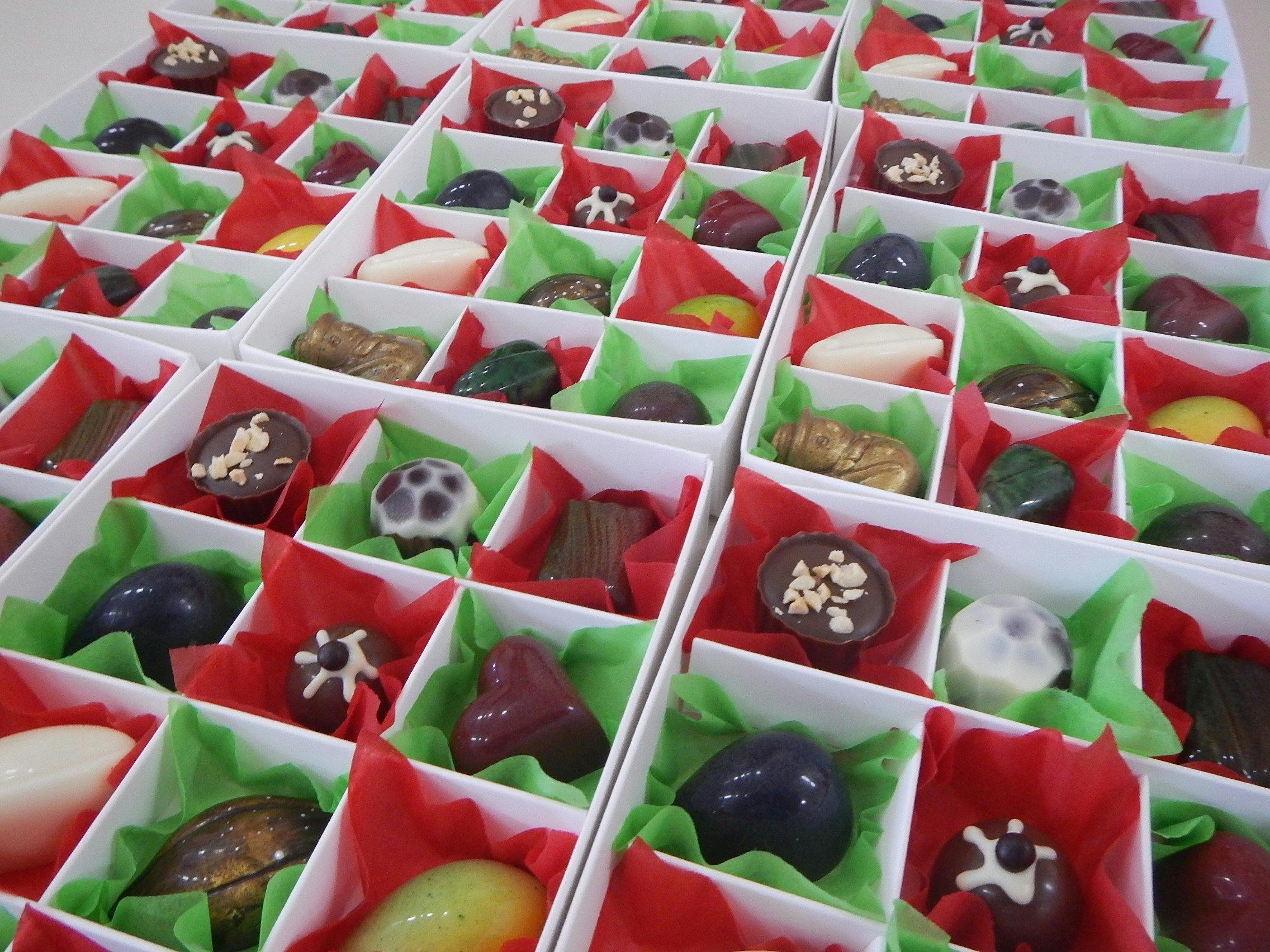 Cottage Box Chocolates - Murray River Lakes and Coorong