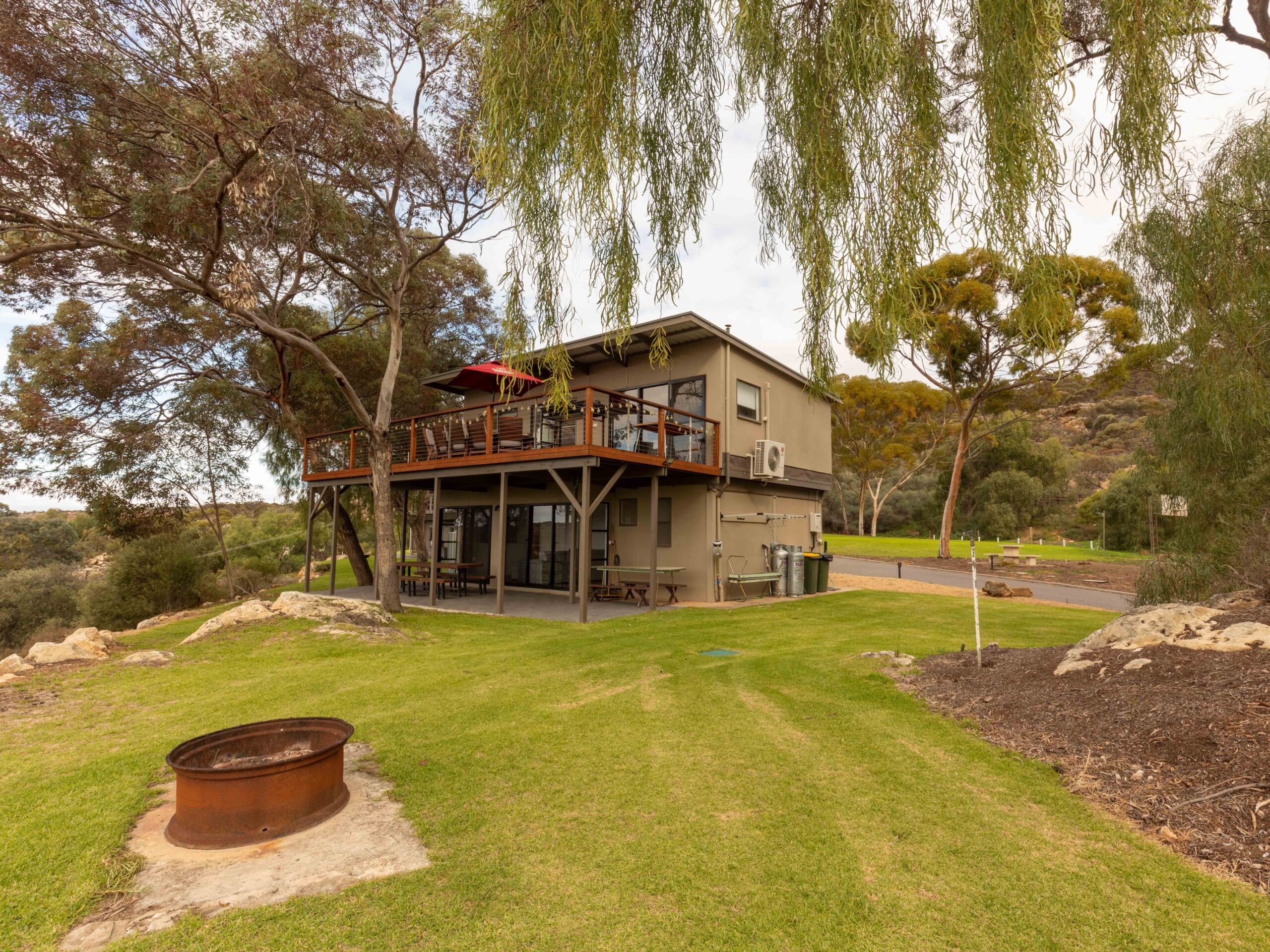 Aruma Shack 1 Narimbah - River Shack Rental - Murray River Lakes and ...