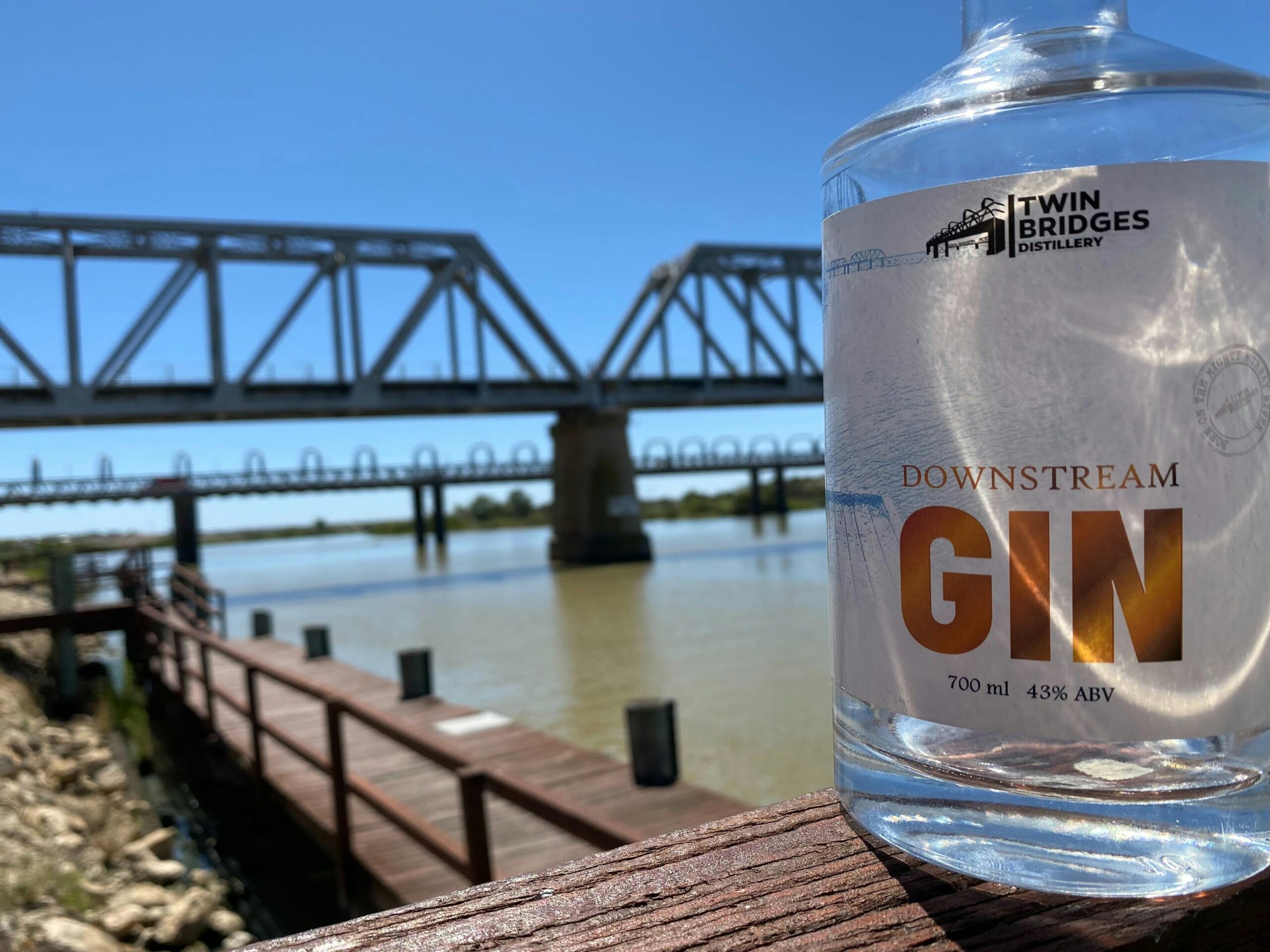 Twin Bridges Distillery - Murray River Lakes and Coorong