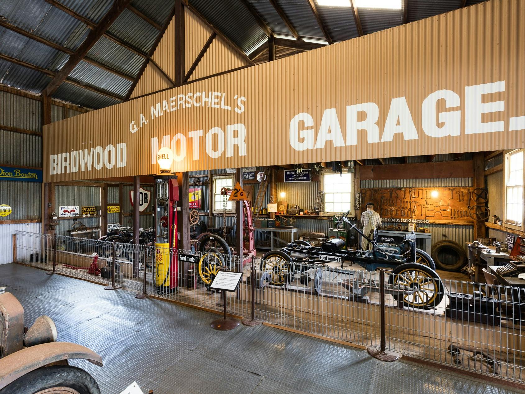 The 777 Motor Sport Touring Route - Murray River Lakes and Coorong